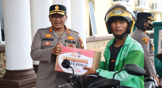 Breaking News: Banjir Rendam Puluhan Rumah di Balantak Selatan - Topik ...
